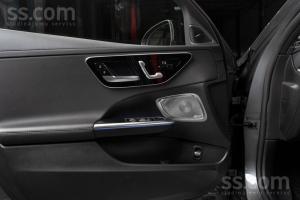 Серый Мерседес C43 AMG 2023 в Рига, объемом двигателя 2.00 л и пробегом 28 тыс. км за 56900 €, фото 20 на AUTOMOTO.COM.LV