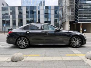 Серый Мерседес C43 AMG 2023 в Вильнюс, объемом двигателя 1.99 л и пробегом 28 тыс. км за 55800 €, фото 9 на AUTOMOTO.COM.LV