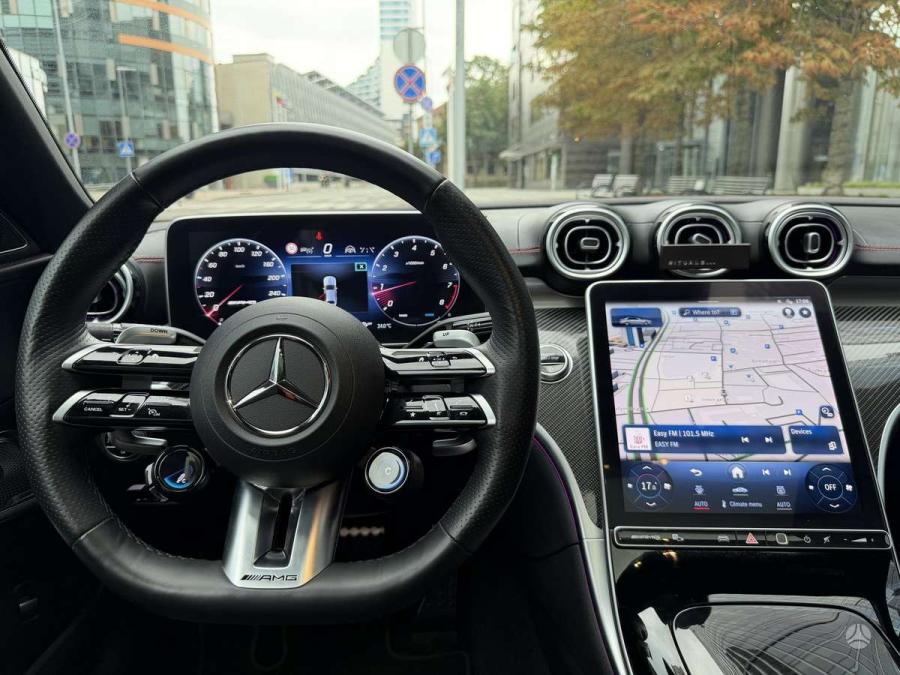 Серый Мерседес C43 AMG 2023 в Вильнюс, объемом двигателя 1.99 л и пробегом 28 тыс. км за 55800 €, фото 22 на AUTOMOTO.COM.LV