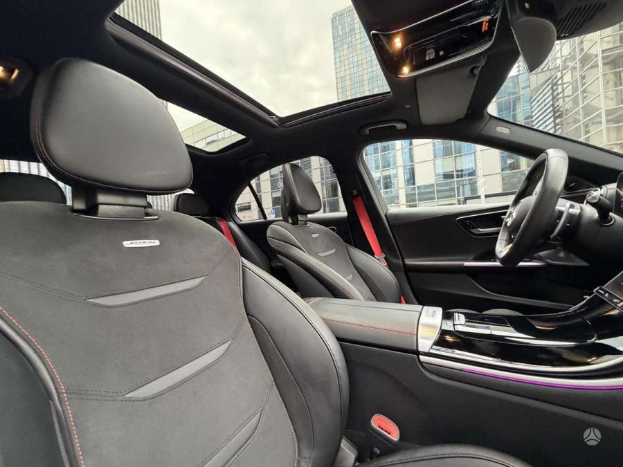 Серый Мерседес C43 AMG 2023 в Вильнюс, объемом двигателя 1.99 л и пробегом 28 тыс. км за 55800 €, фото 28 на AUTOMOTO.COM.LV