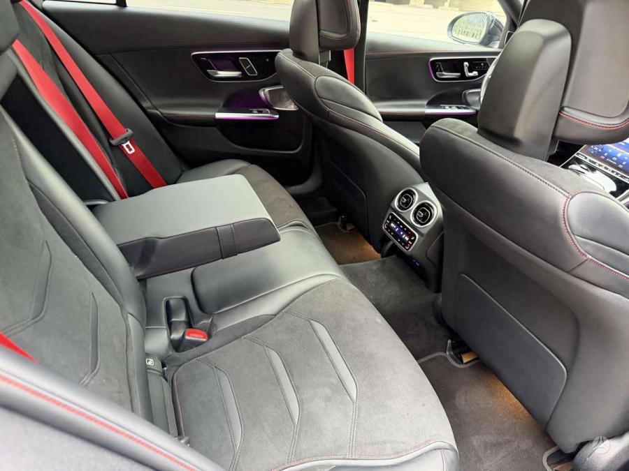 Серый Мерседес C43 AMG 2023 в Вильнюс, объемом двигателя 1.99 л и пробегом 28 тыс. км за 55800 €, фото 31 на AUTOMOTO.COM.LV