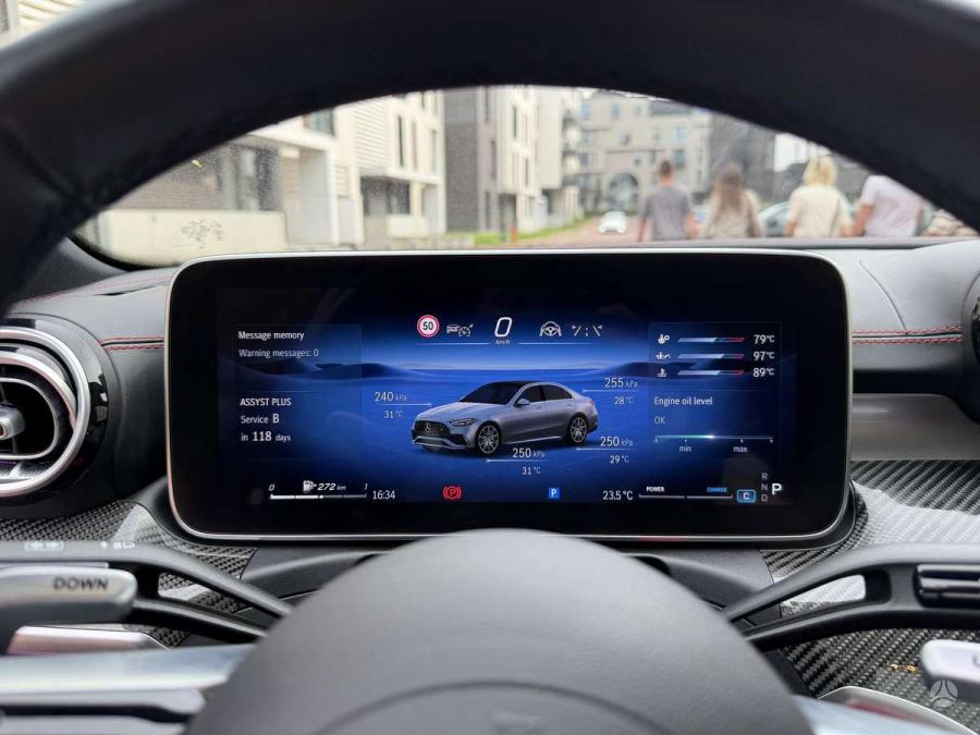 Серый Мерседес C43 AMG 2023 в Вильнюс, объемом двигателя 1.99 л и пробегом 28 тыс. км за 55800 €, фото 33 на AUTOMOTO.COM.LV