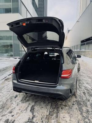 Pelēks Mercedes-Benz C43 AMG 2017 Viļņa, ar dzinēja tilpumu 3.00 L un nobraukumu 82 tūkst. km par 27500 €, foto 7 vietnē AUTOMOTO.COM.LV