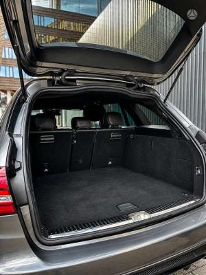 Pelēks Mercedes-Benz C43 AMG 2017 Viļņa, ar dzinēja tilpumu 3.00 L un nobraukumu 86 tūkst. km par 25500 €, foto 13 vietnē AUTOMOTO.COM.LV