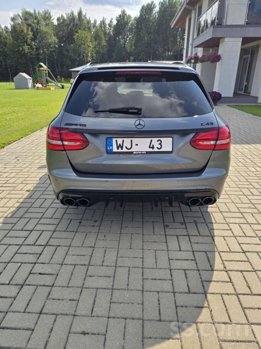 Серый Мерседес C43 AMG 2017 в Екабпилс, объемом двигателя 3.00 л и пробегом 114 тыс. км за 22200 €, фото 5 на AUTOMOTO.COM.LV