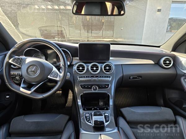 Grey Mercedes-Benz C43 AMG 2017 in Jekabpils, with an engine capacity of 3.00 L and mileage of 114 thousand km for 22200 €, photo 10 on AUTOMOTO.COM.LV