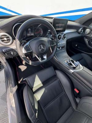 Grey Mercedes-Benz C43 AMG 2017 in Kaunas, with an engine capacity of 3.00 L and mileage of 200 thousand km for 21850 €, photo 14 on AUTOMOTO.COM.LV