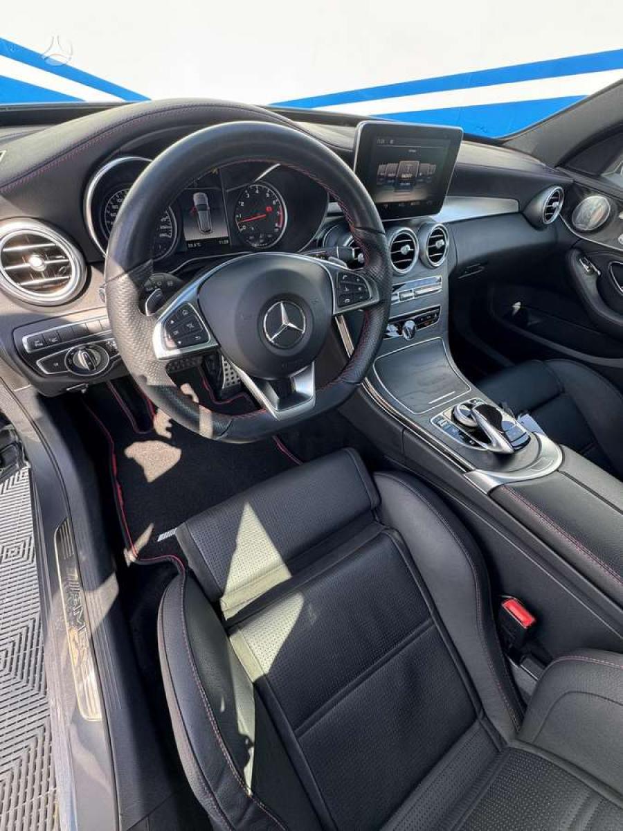 Grey Mercedes-Benz C43 AMG 2017 in Kaunas, with an engine capacity of 3.00 L and mileage of 200 thousand km for 21850 €, photo 14 on AUTOMOTO.COM.LV