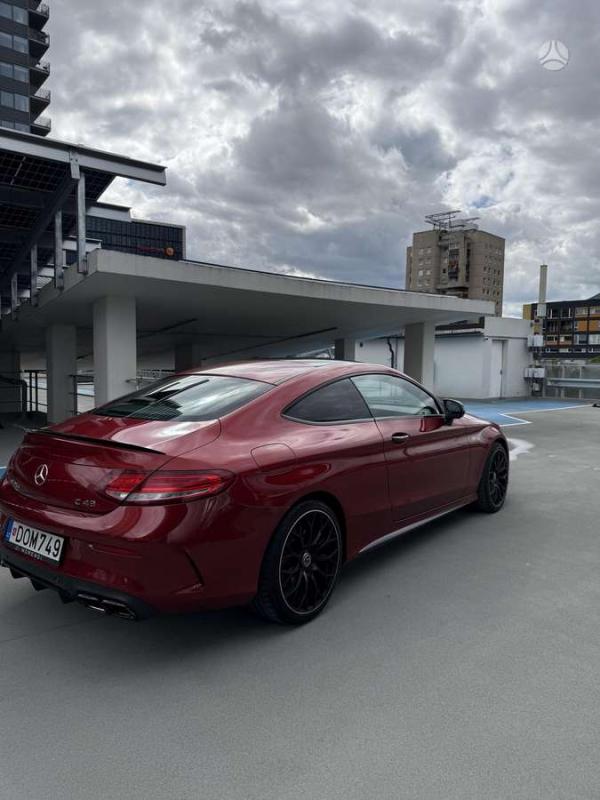 Мерседес C43 AMG 2017 в Вильнюс на AUTOMOTO.COM.LV Красный Мерседес C43 AMG 2017 в Вильнюс, объемом двигателя 3.00 л и пробегом 76 тыс. км за 27999 €, фото 6 на AUTOMOTO.COM.LV