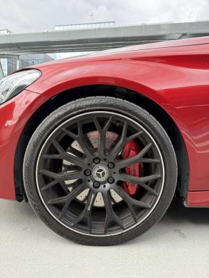 Красный Мерседес C43 AMG 2017 в Вильнюс, объемом двигателя 3.00 л и пробегом 76 тыс. км за 27999 €, фото 7 на AUTOMOTO.COM.LV