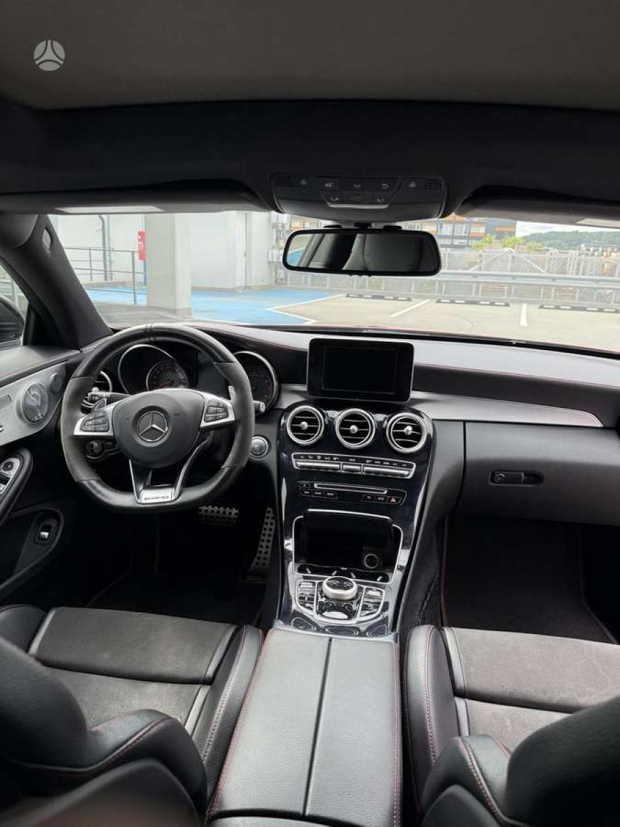 Красный Мерседес C43 AMG 2017 в Вильнюс, объемом двигателя 3.00 л и пробегом 76 тыс. км за 27999 €, фото 12 на AUTOMOTO.COM.LV