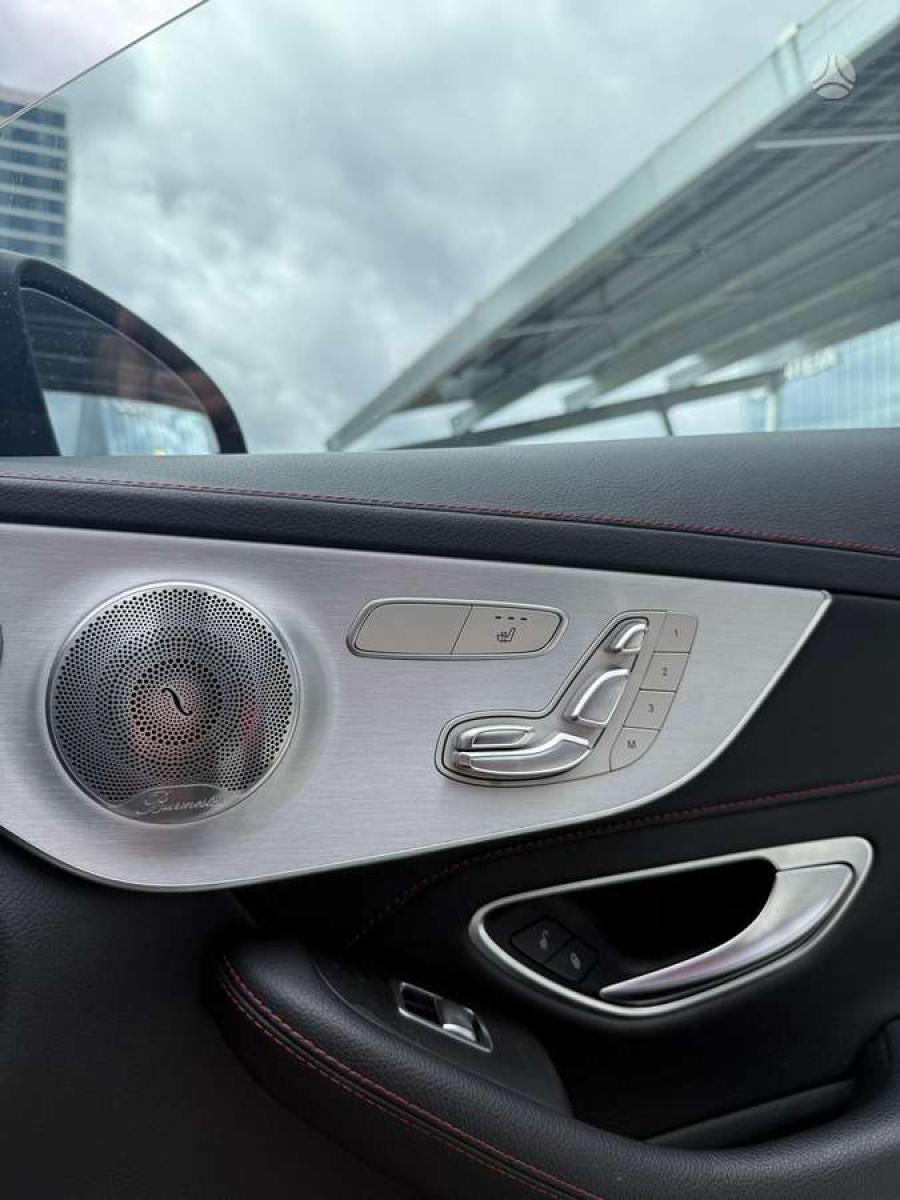 Красный Мерседес C43 AMG 2017 в Вильнюс, объемом двигателя 3.00 л и пробегом 76 тыс. км за 27999 €, фото 14 на AUTOMOTO.COM.LV