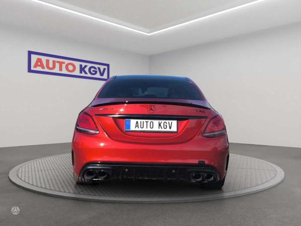 Красный Мерседес C43 AMG 2016 в Вильнюс, объемом двигателя 3.00 л и пробегом 159 тыс. км за 23499 €, фото 4 на AUTOMOTO.COM.LV