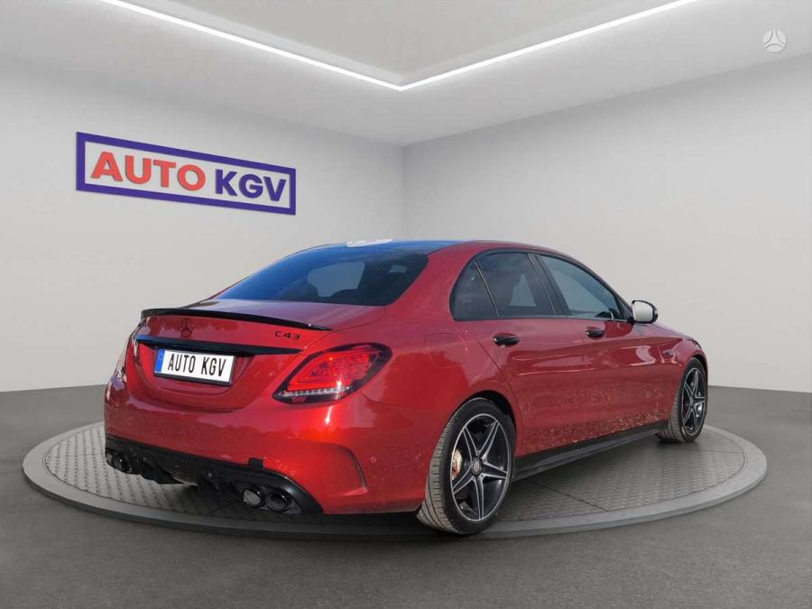 Красный Мерседес C43 AMG 2016 в Вильнюс, объемом двигателя 3.00 л и пробегом 159 тыс. км за 23499 €, фото 6 на AUTOMOTO.COM.LV