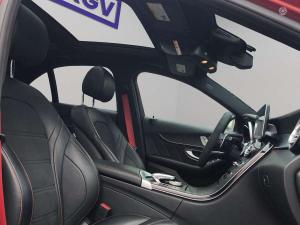 Красный Мерседес C43 AMG 2016 в Вильнюс, объемом двигателя 3.00 л и пробегом 159 тыс. км за 23499 €, фото 10 на AUTOMOTO.COM.LV