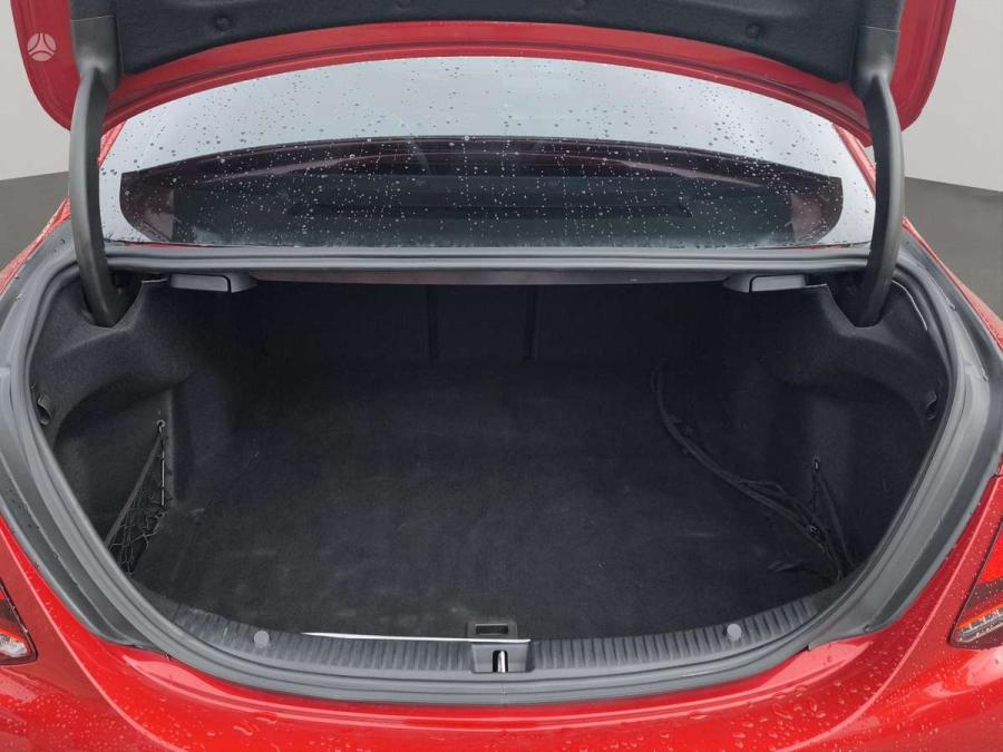 Красный Мерседес C43 AMG 2016 в Вильнюс, объемом двигателя 3.00 л и пробегом 159 тыс. км за 23499 €, фото 12 на AUTOMOTO.COM.LV
