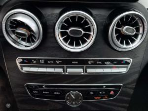 Красный Мерседес C43 AMG 2016 в Вильнюс, объемом двигателя 3.00 л и пробегом 159 тыс. км за 23499 €, фото 20 на AUTOMOTO.COM.LV