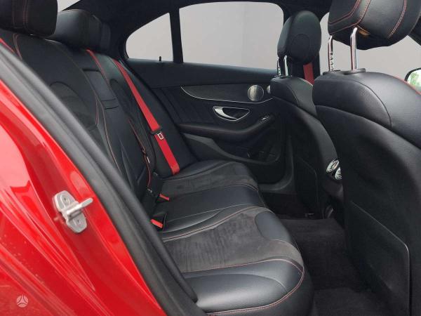 Красный Мерседес C43 AMG 2016 в Вильнюс, объемом двигателя 3.00 л и пробегом 159 тыс. км за 23499 €, фото 11 на AUTOMOTO.COM.LV