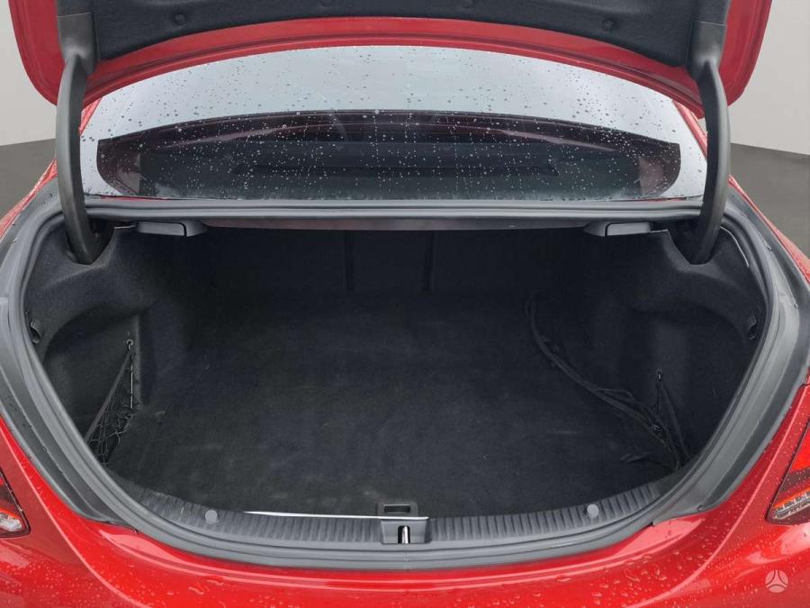 Красный Мерседес C43 AMG 2016 в Вильнюс, объемом двигателя 3.00 л и пробегом 159 тыс. км за 22499 €, фото 12 на AUTOMOTO.COM.LV