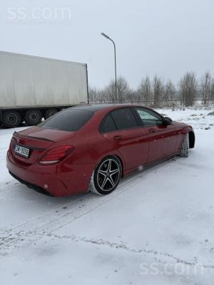 Sarkans Mercedes-Benz C43 AMG 2017 Rīga, ar dzinēja tilpumu 3.00 L un nobraukumu 91 tūkst. km par 25900 €, foto 5 vietnē AUTOMOTO.COM.LV