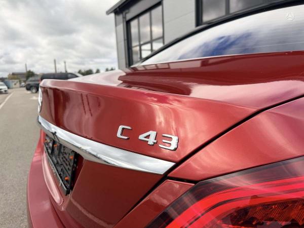 Мерседес C43 AMG 2020 в Вильнюс на AUTOMOTO.COM.LV Красный Мерседес C43 AMG 2020 в Вильнюс, объемом двигателя 3.00 л и пробегом 58 тыс. км за 33500 €, фото 7 на AUTOMOTO.COM.LV