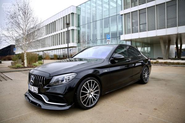 Mercedes-Benz C43 AMG 2017 in Vilnius, with an engine capacity of 3.00 L and mileage of 151 thousand km for 29500 €, photo 2 on AUTOMOTO.COM.LV