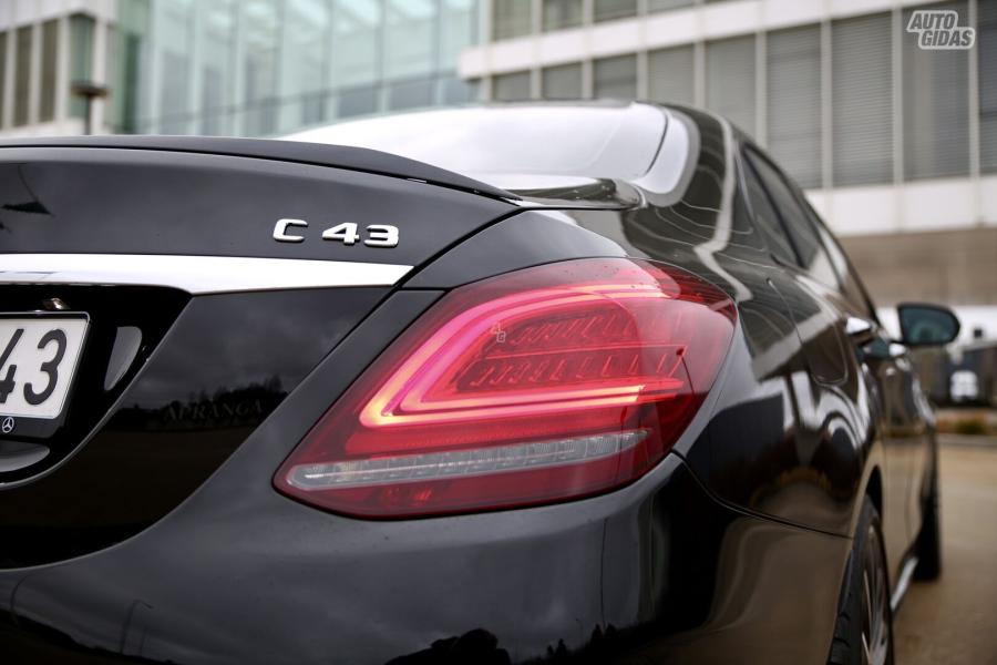 Мерседес C43 AMG 2017 в Вильнюс, объемом двигателя 3.00 л и пробегом 153 тыс. км за 27500 €, фото 8 на AUTOMOTO.COM.LV