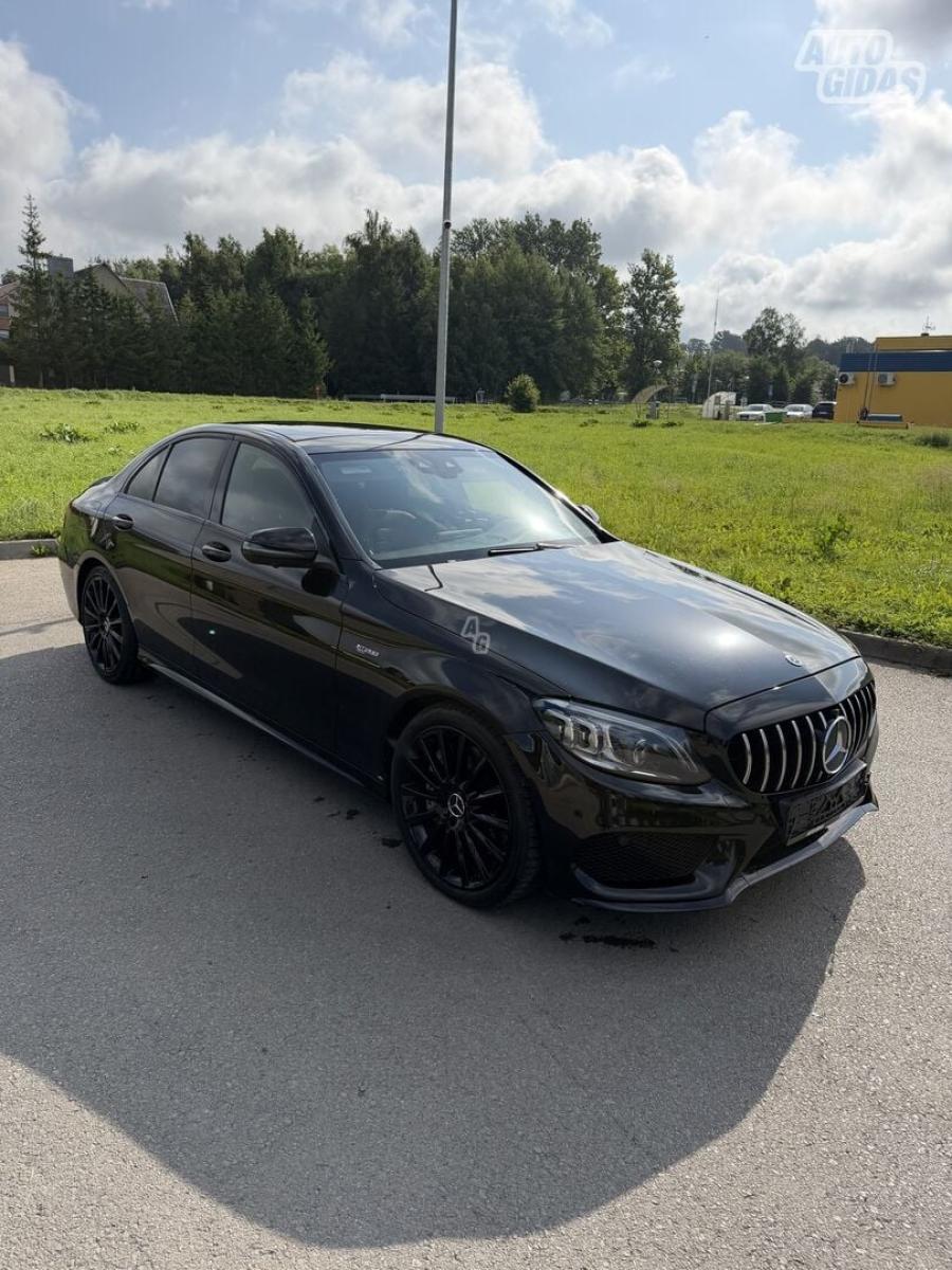 Mercedes-Benz C43 AMG 2021 Viļņa, ar dzinēja tilpumu 3.00 L un nobraukumu 62 tūkst. km par 32000 €, foto 1 vietnē AUTOMOTO.COM.LV