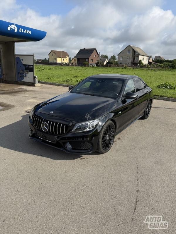 Mercedes-Benz C43 AMG 2021 Viļņa, ar dzinēja tilpumu 3.00 L un nobraukumu 62 tūkst. km par 32000 €, foto 2 vietnē AUTOMOTO.COM.LV