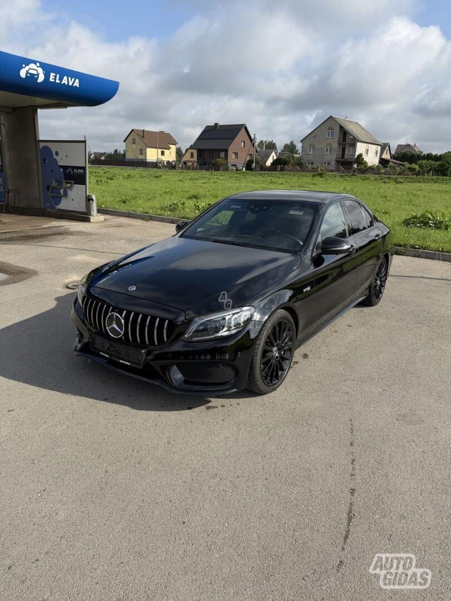 Mercedes-Benz C43 AMG 2021 Viļņa, ar dzinēja tilpumu 3.00 L un nobraukumu 62 tūkst. km par 32000 €, foto 3 vietnē AUTOMOTO.COM.LV