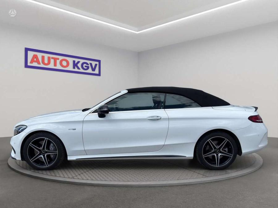 White Mercedes-Benz C43 AMG 2017 in Kaunas, with an engine capacity of 3.00 L and mileage of 64 thousand km for 29999 €, photo 3 on AUTOMOTO.COM.LV