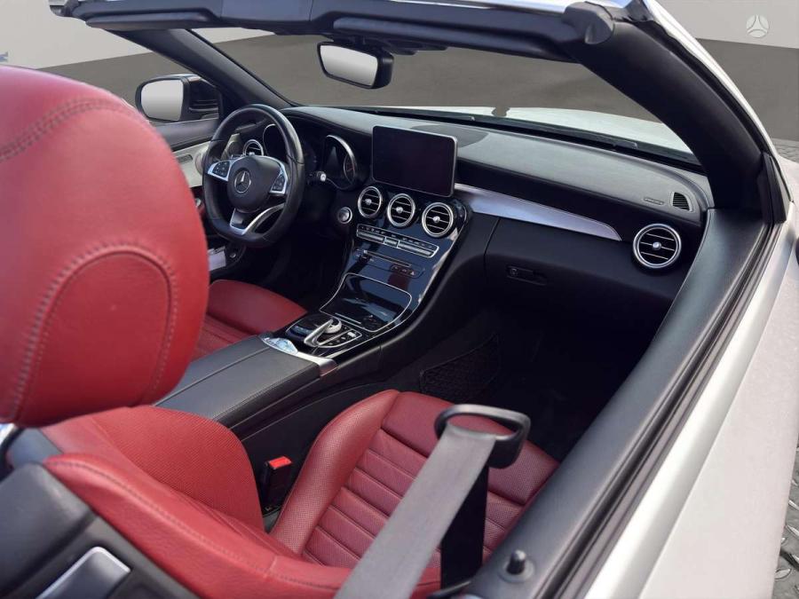 White Mercedes-Benz C43 AMG 2017 in Kaunas, with an engine capacity of 3.00 L and mileage of 64 thousand km for 29999 €, photo 10 on AUTOMOTO.COM.LV