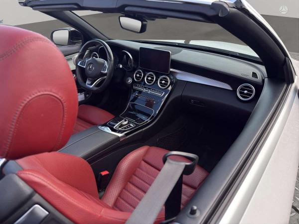 White Mercedes-Benz C43 AMG 2017 in Kaunas, with an engine capacity of 3.00 L and mileage of 64 thousand km for 29999 €, photo 9 on AUTOMOTO.COM.LV