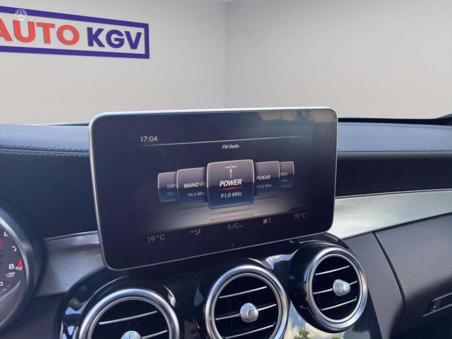 Белый Мерседес C43 AMG 2017 в Каунас, объемом двигателя 3.00 л и пробегом 64 тыс. км за 29999 €, фото 17 на AUTOMOTO.COM.LV