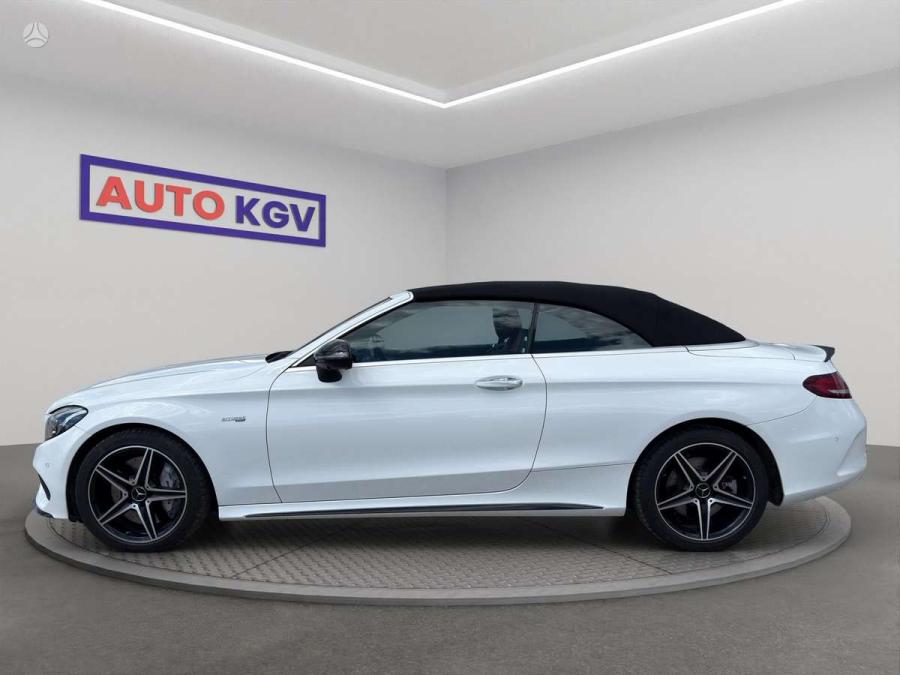 White Mercedes-Benz C43 AMG 2017 in Kaunas, with an engine capacity of 3.00 L and mileage of 64 thousand km for 29999 €, photo 3 on AUTOMOTO.COM.LV