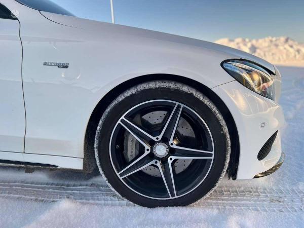 White Mercedes-Benz C43 AMG 2015 in Tallinn, with an engine capacity of 3.00 L and mileage of 185 thousand km for 25990 €, photo 10 on AUTOMOTO.COM.LV