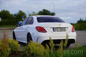 Balts Mercedes-Benz C43 AMG 2016 Daugavpils, ar dzinēja tilpumu 3.00 L un nobraukumu 152 tūkst. km par 32000 €, foto 7 vietnē AUTOMOTO.COM.LV