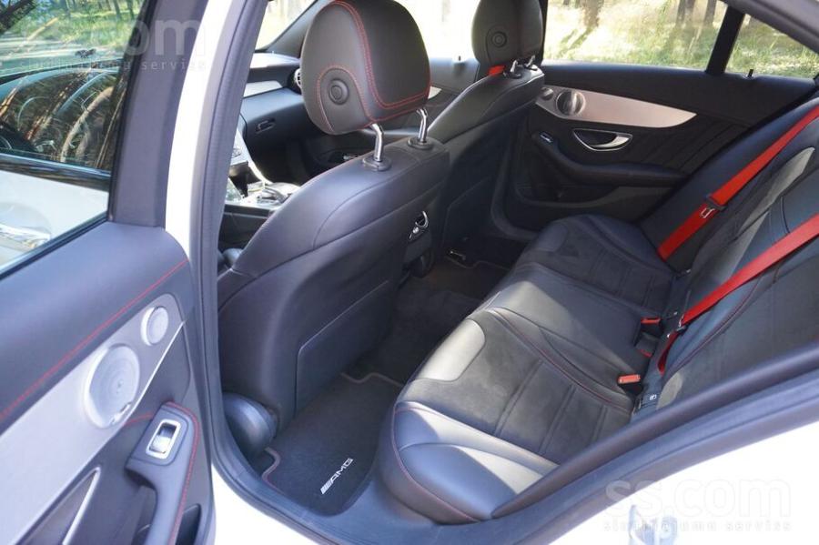Balts Mercedes-Benz C43 AMG 2016 Daugavpils, ar dzinēja tilpumu 3.00 L un nobraukumu 152 tūkst. km par 32000 €, foto 15 vietnē AUTOMOTO.COM.LV