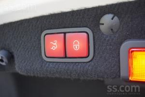 Balts Mercedes-Benz C43 AMG 2016 Daugavpils, ar dzinēja tilpumu 3.00 L un nobraukumu 152 tūkst. km par 32000 €, foto 18 vietnē AUTOMOTO.COM.LV
