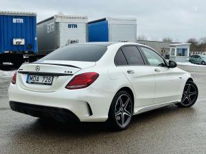 Белый Мерседес C43 AMG 2017 в Вильнюс, объемом двигателя 3.00 л и пробегом 151 тыс. км за 23900 €, фото 4 на AUTOMOTO.COM.LV