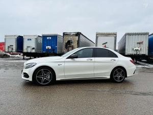 Белый Мерседес C43 AMG 2017 в Вильнюс, объемом двигателя 3.00 л и пробегом 151 тыс. км за 23900 €, фото 7 на AUTOMOTO.COM.LV