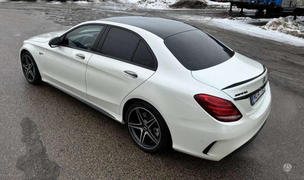 Белый Мерседес C43 AMG 2017 в Вильнюс, объемом двигателя 3.00 л и пробегом 151 тыс. км за 23900 €, фото 11 на AUTOMOTO.COM.LV