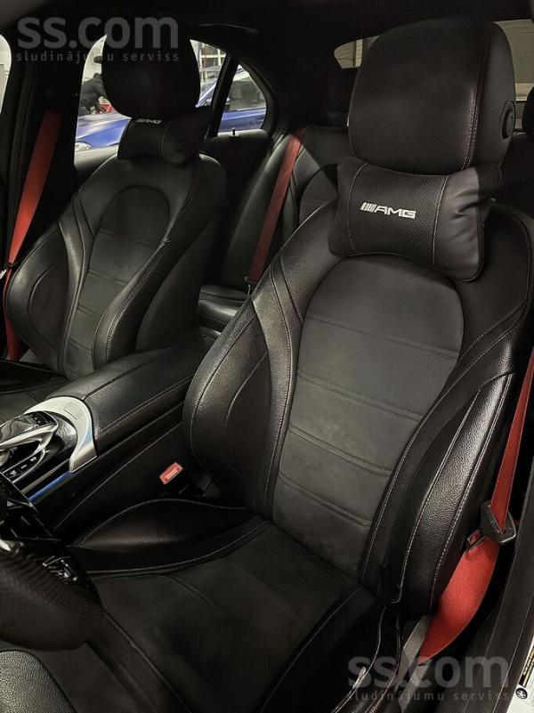Белый Мерседес C43 AMG 2017 в Рига, объемом двигателя 3.00 л и пробегом 150 тыс. км за 26000 €, фото 4 на AUTOMOTO.COM.LV