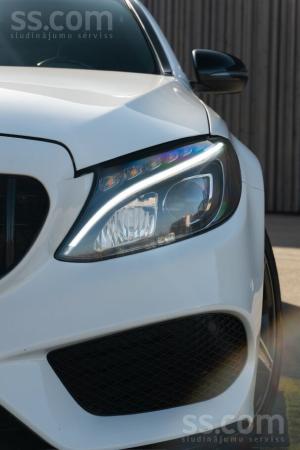 Белый Мерседес C43 AMG 2017 в Рига, объемом двигателя 3.00 л и пробегом 150 тыс. км за 26000 €, фото 11 на AUTOMOTO.COM.LV