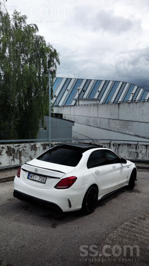Белый Мерседес C43 AMG 2017 в Рига, объемом двигателя 3.00 л и пробегом 150 тыс. км за 26000 €, фото 13 на AUTOMOTO.COM.LV