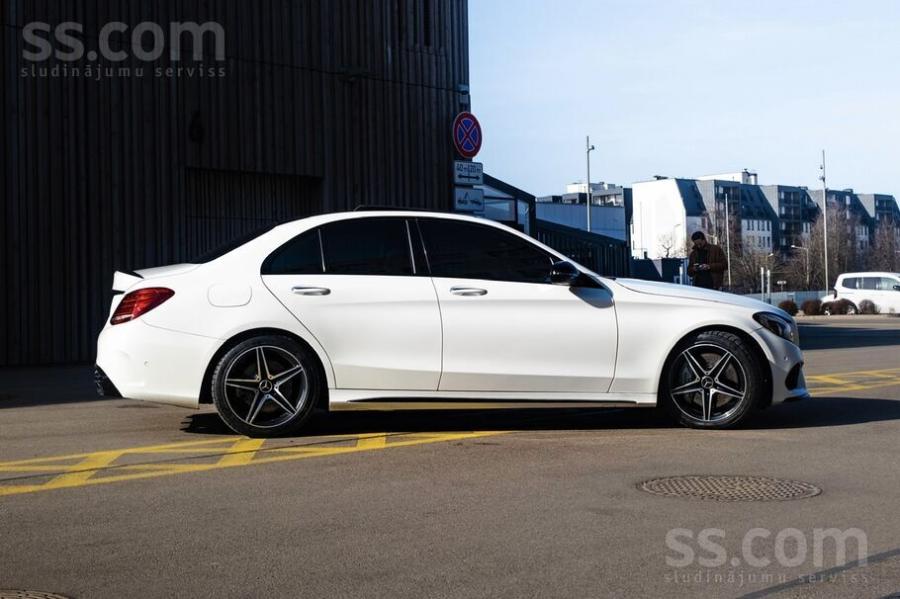 Balts Mercedes-Benz C43 AMG 2017 Rīga, ar dzinēja tilpumu 3.00 L un nobraukumu 145 tūkst. km par 27000 €, foto 4 vietnē AUTOMOTO.COM.LV