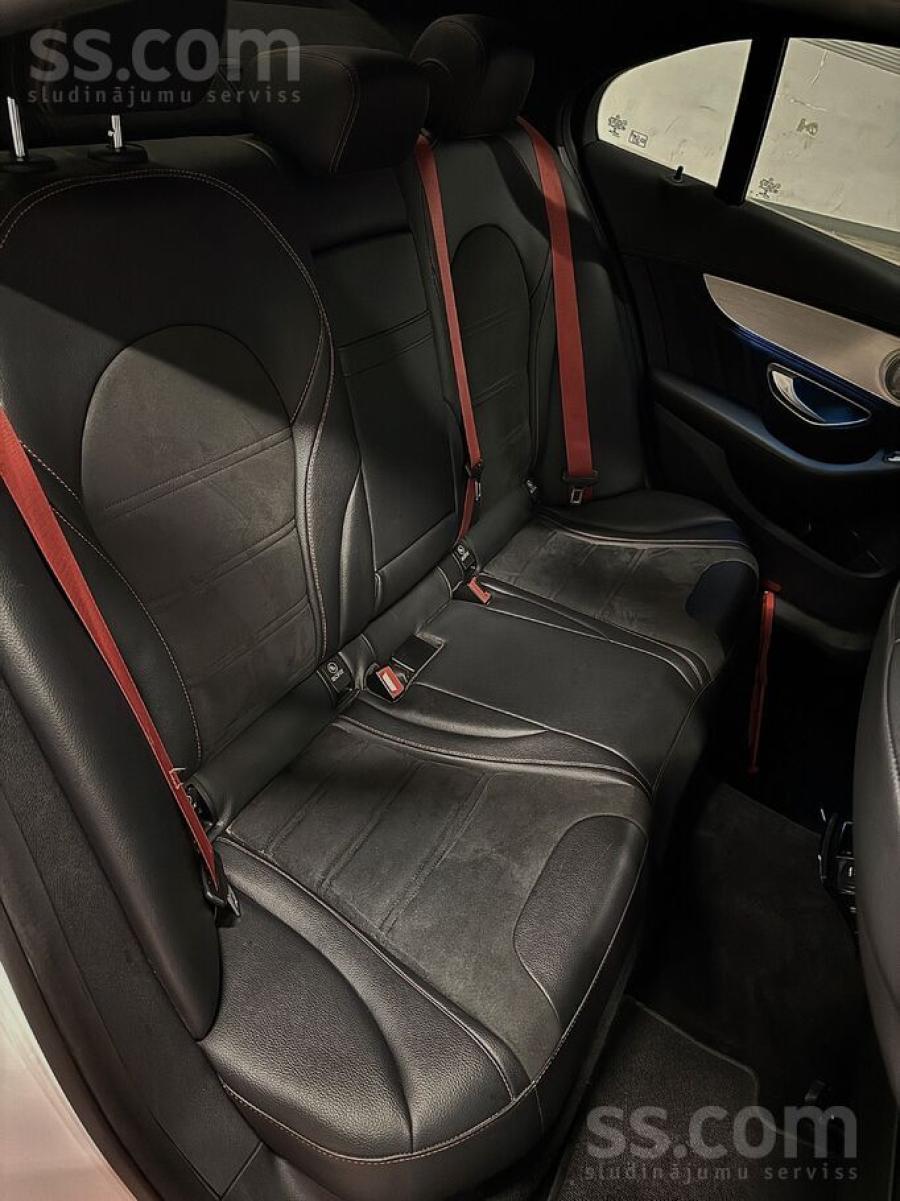 Balts Mercedes-Benz C43 AMG 2017 Rīga, ar dzinēja tilpumu 3.00 L un nobraukumu 145 tūkst. km par 27000 €, foto 13 vietnē AUTOMOTO.COM.LV