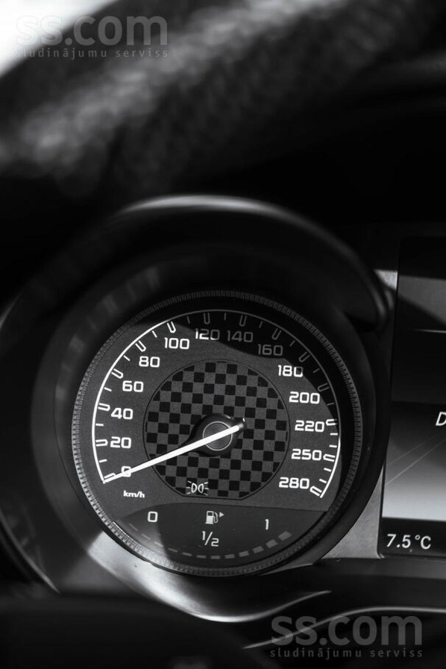 Balts Mercedes-Benz C43 AMG 2017 Rīga, ar dzinēja tilpumu 3.00 L un nobraukumu 145 tūkst. km par 27000 €, foto 14 vietnē AUTOMOTO.COM.LV