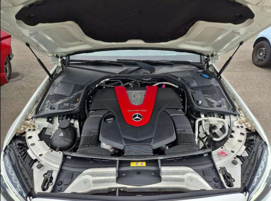 Белый Мерседес C43 AMG 2017 в Клайпеда, объемом двигателя 3.00 л и пробегом 102 тыс. км за 13600 €, фото 9 на AUTOMOTO.COM.LV