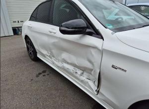 Белый Мерседес C43 AMG 2017 в Клайпеда, объемом двигателя 3.00 л и пробегом 102 тыс. км за 13600 €, фото 14 на AUTOMOTO.COM.LV